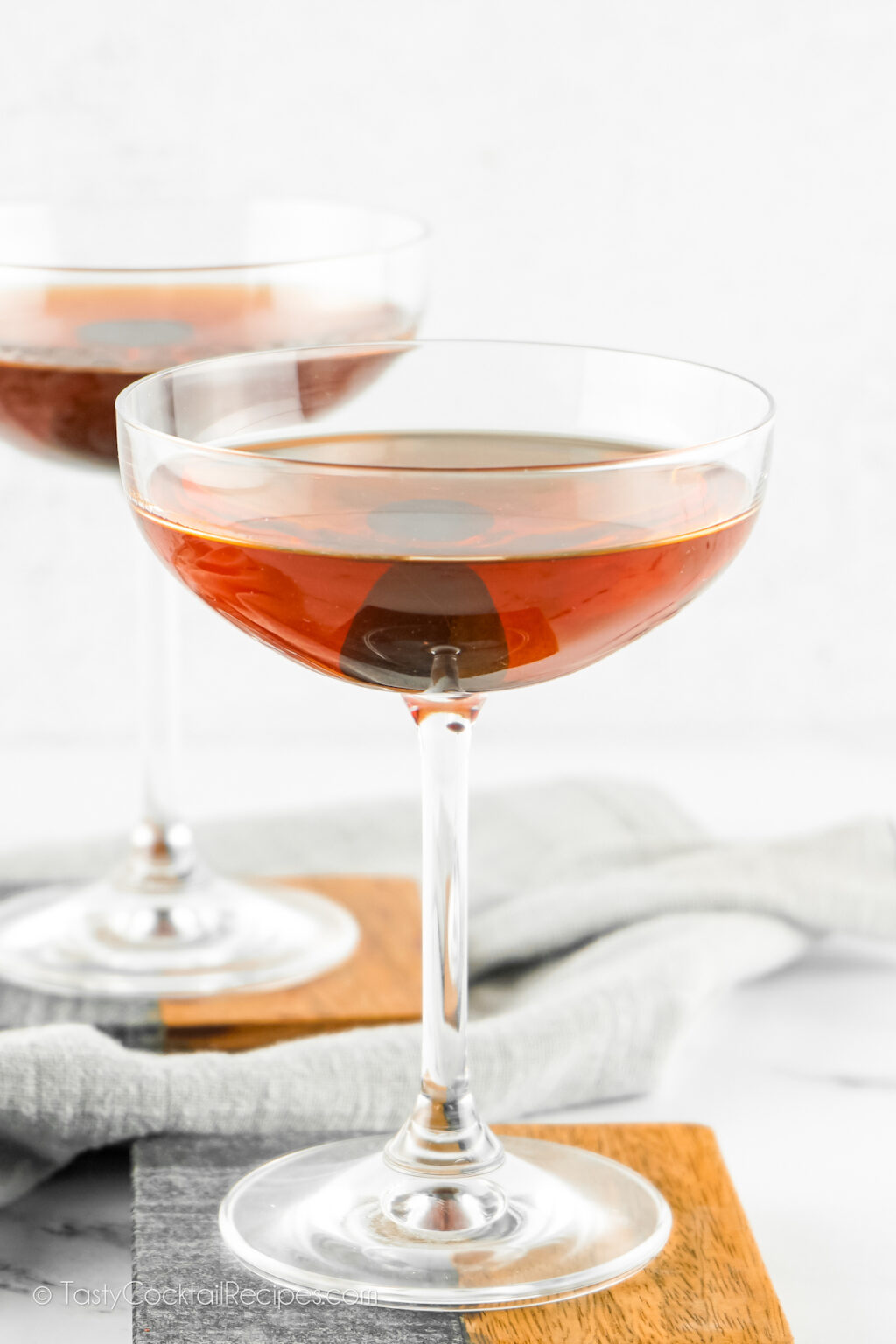 Manhattan Cocktail Recipe - Tasty Cocktail Recipes