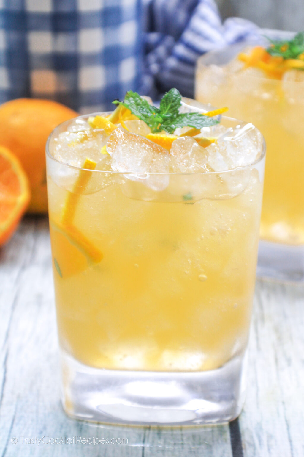 Orange Whiskey Smash Cocktail - Tasty Cocktail Recipes