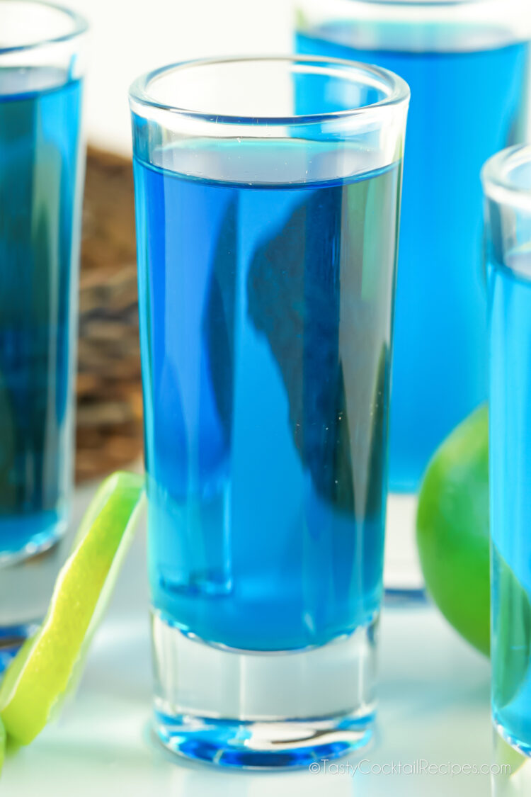 Blue Kamikaze Recipe - Tasty Cocktail Recipes